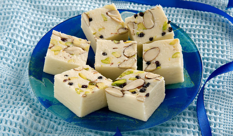Jhama Sweets,Dr. CG Road, Chembur Camp, Chembur, Central Mumbai ...