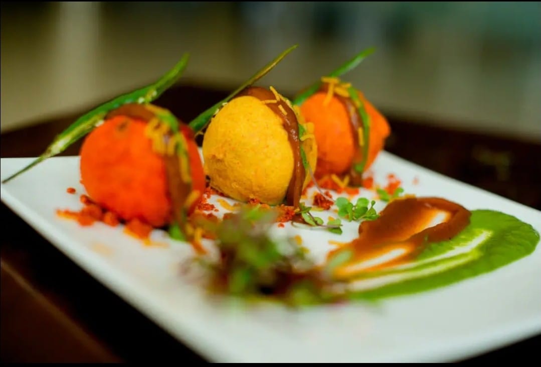 About Manhattan Bar & Brewery, Global Foyer Mall, Gurgaon