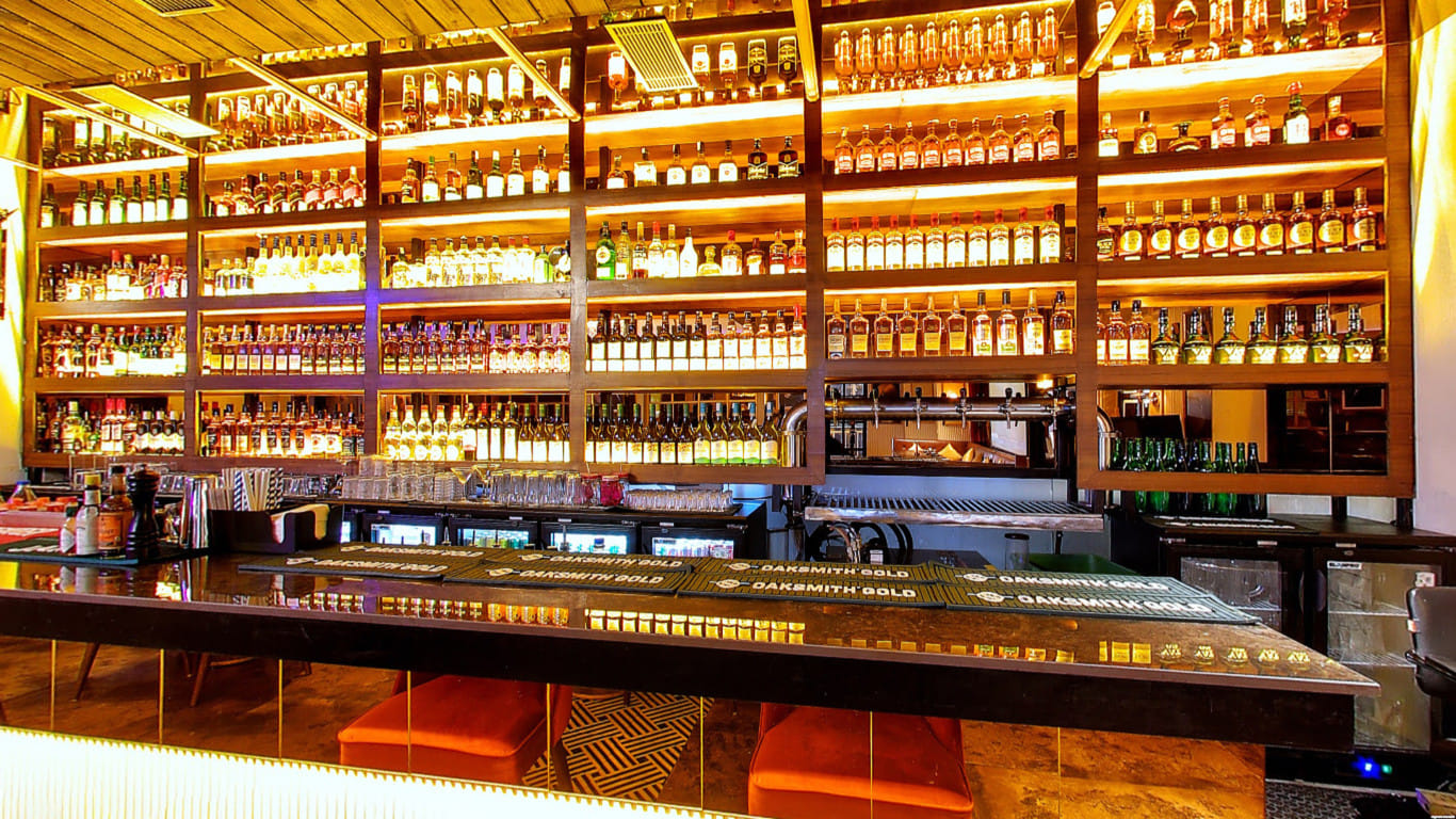 Best Bars and Pubs in Golf Course Road, Gurgaon | EazyDiner