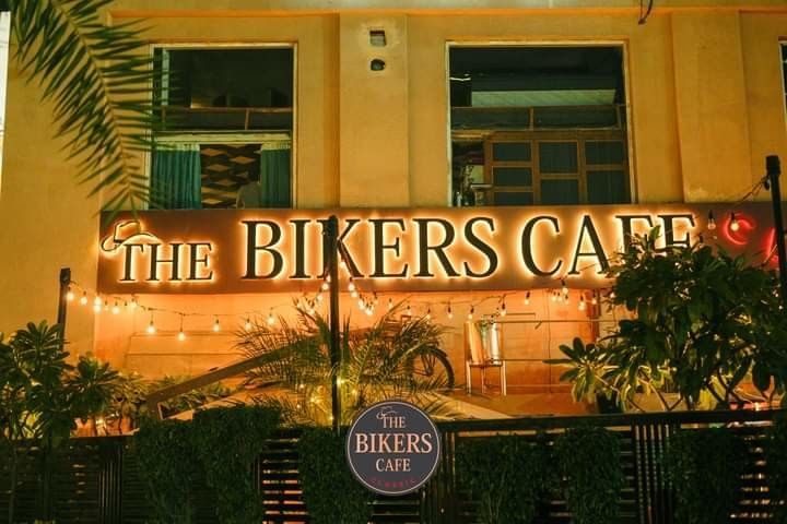 Clock Tower in Golf Course Road, Gurgaon | Get Upto 50% Off