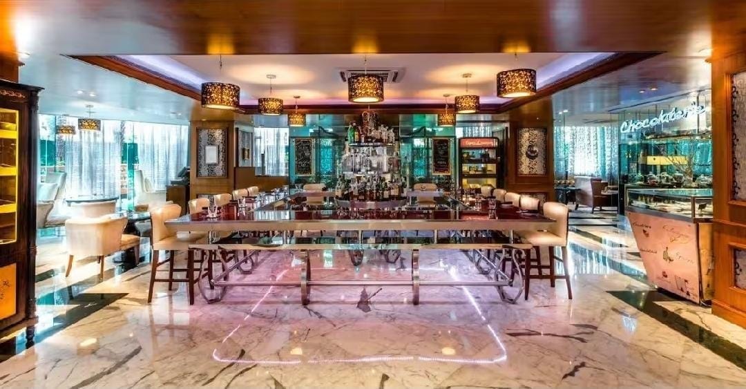 Cafe Restaurants in Bandra Kurla Complex (BKC), Western Suburbs | EazyDiner