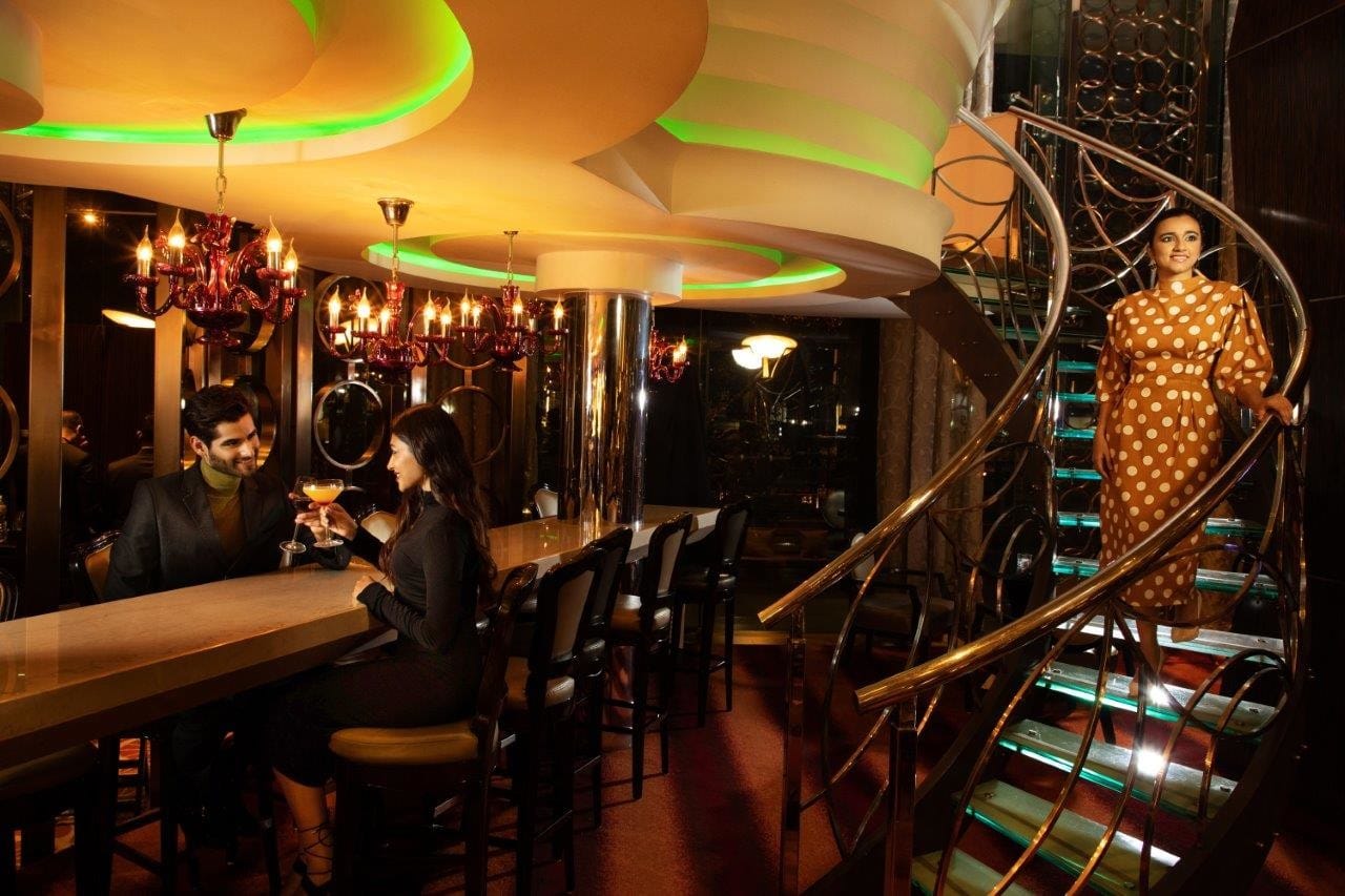 BKC Dive in Bandra Kurla Complex (BKC), Western Suburbs | Get Upto 50% Off