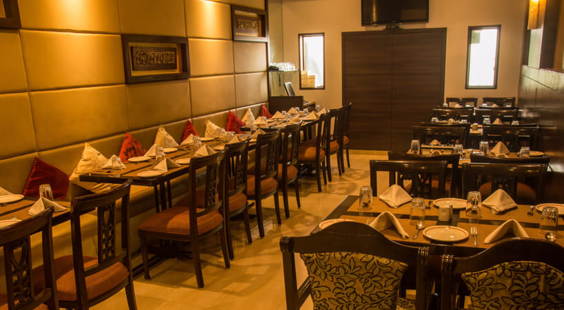 About Amantran Fine Dine, Mulund West, Central Mumbai