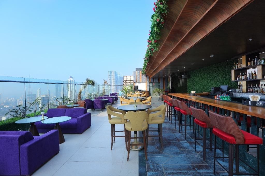 Asilo - Open Air Rooftop Lounge in The St. Regis, Mumbai | Get Upto 50% Off