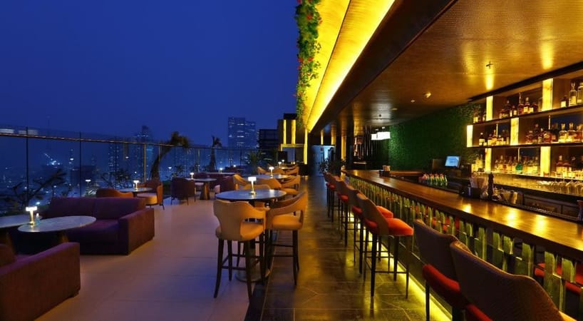 Asilo - Open Air Rooftop Lounge in The St. Regis, Mumbai | Get Upto 50% Off