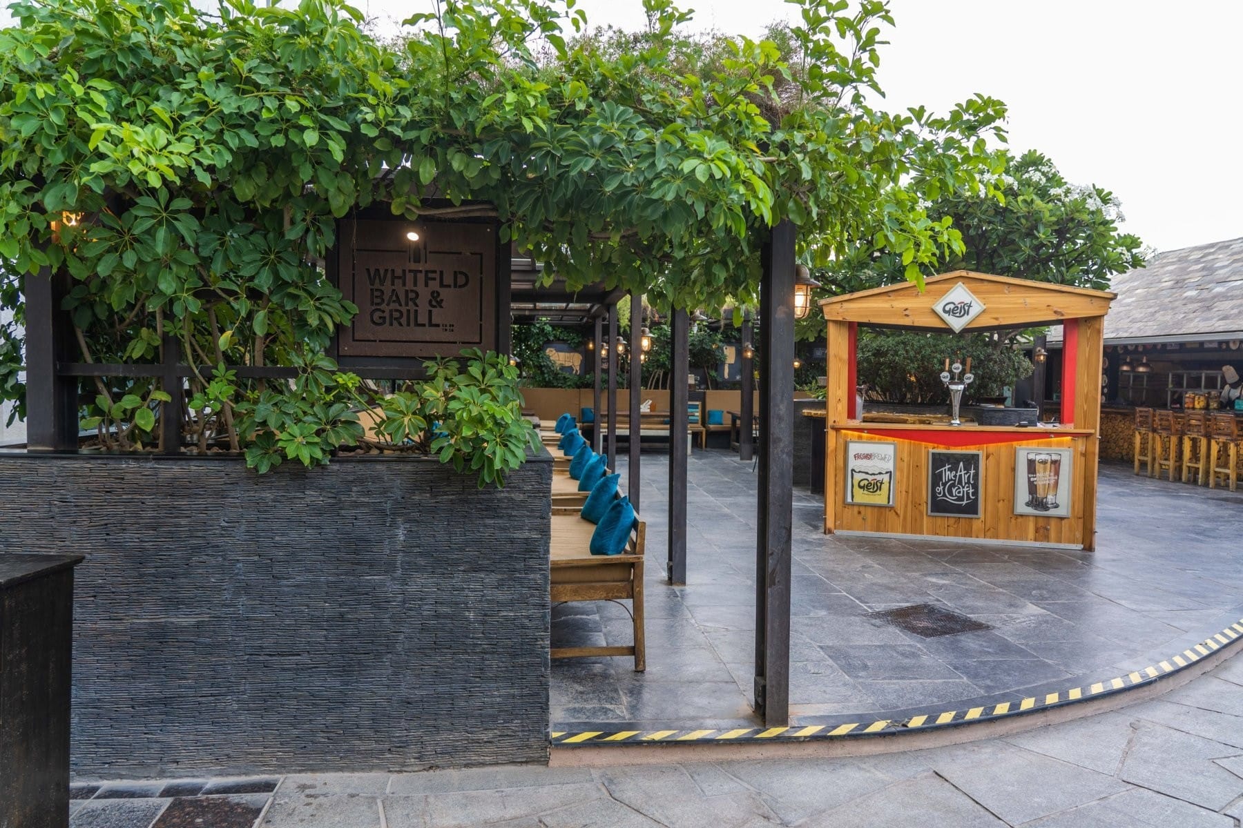 Best Bars and Pubs in Whitefield, East Bengaluru | EazyDiner