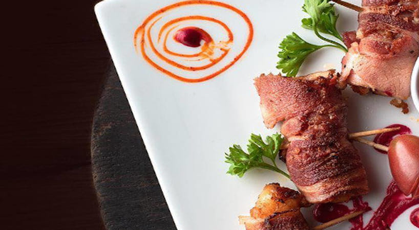 Vapour Pub & Brewery in 100 Feet Road, East Bengaluru | Get Upto 50% Off