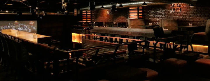 Vapour Pub & Brewery in 100 Feet Road, East Bengaluru | Get Upto 50% Off