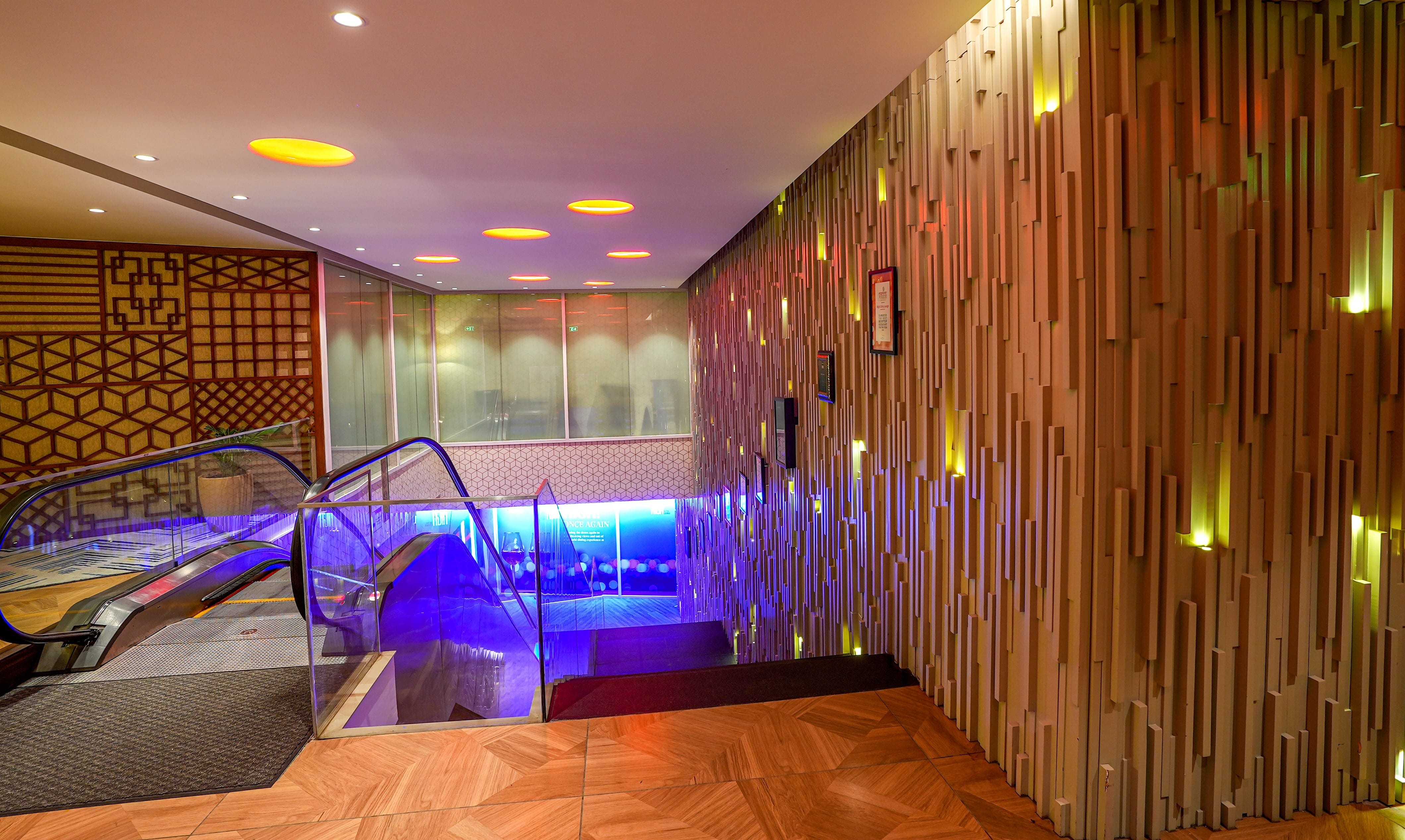 High Ultra Lounge in Sheraton Grand Bangalore at Brigade Gateway | Get ...