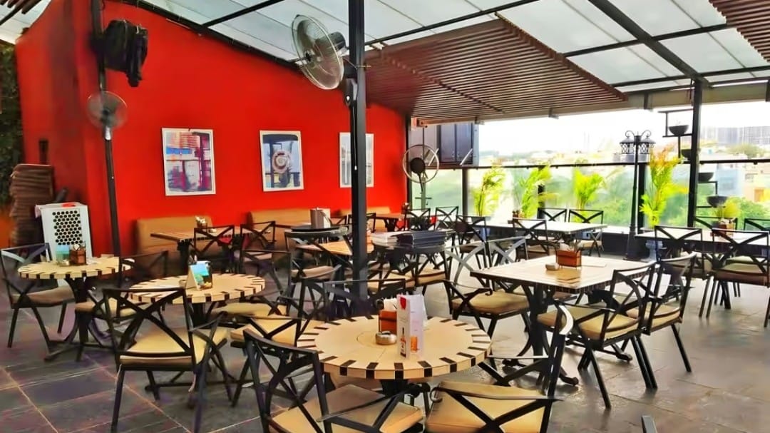 Best Bars and Pubs in HSR, South Bengaluru | EazyDiner