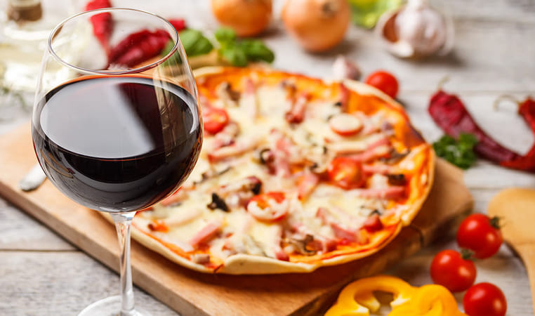 Explore Domino's Pizza in Shoppers Orbit, Vishrantwadi