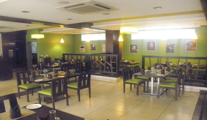 Buffet Restaurants in Velachery, Chennai | EazyDiner