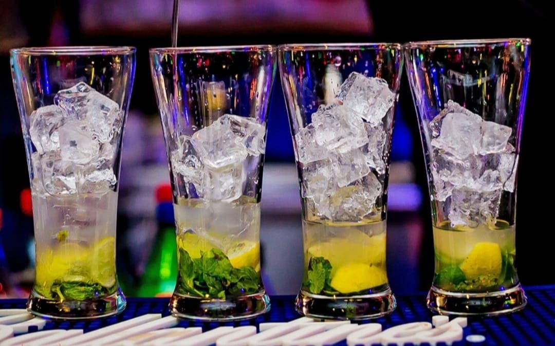Best Bars and Pubs in Sector 29, Gurgaon | EazyDiner