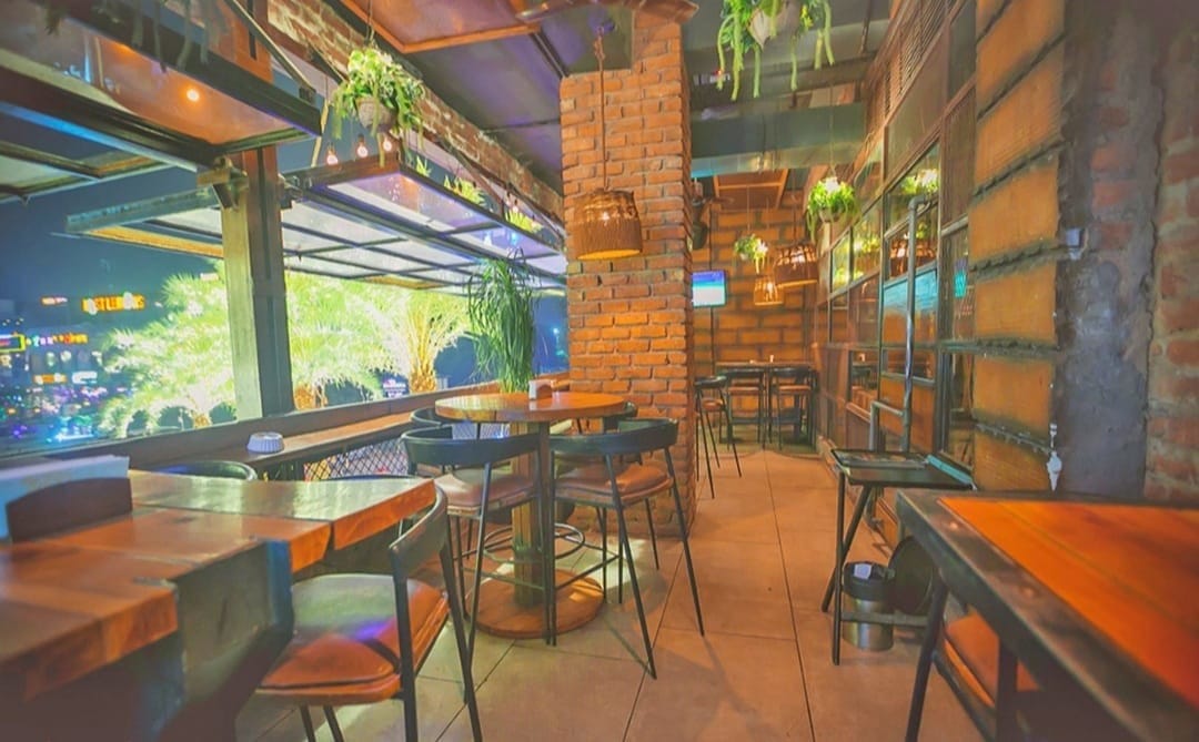 Best Bars and Pubs in Sector 29, Gurgaon | EazyDiner