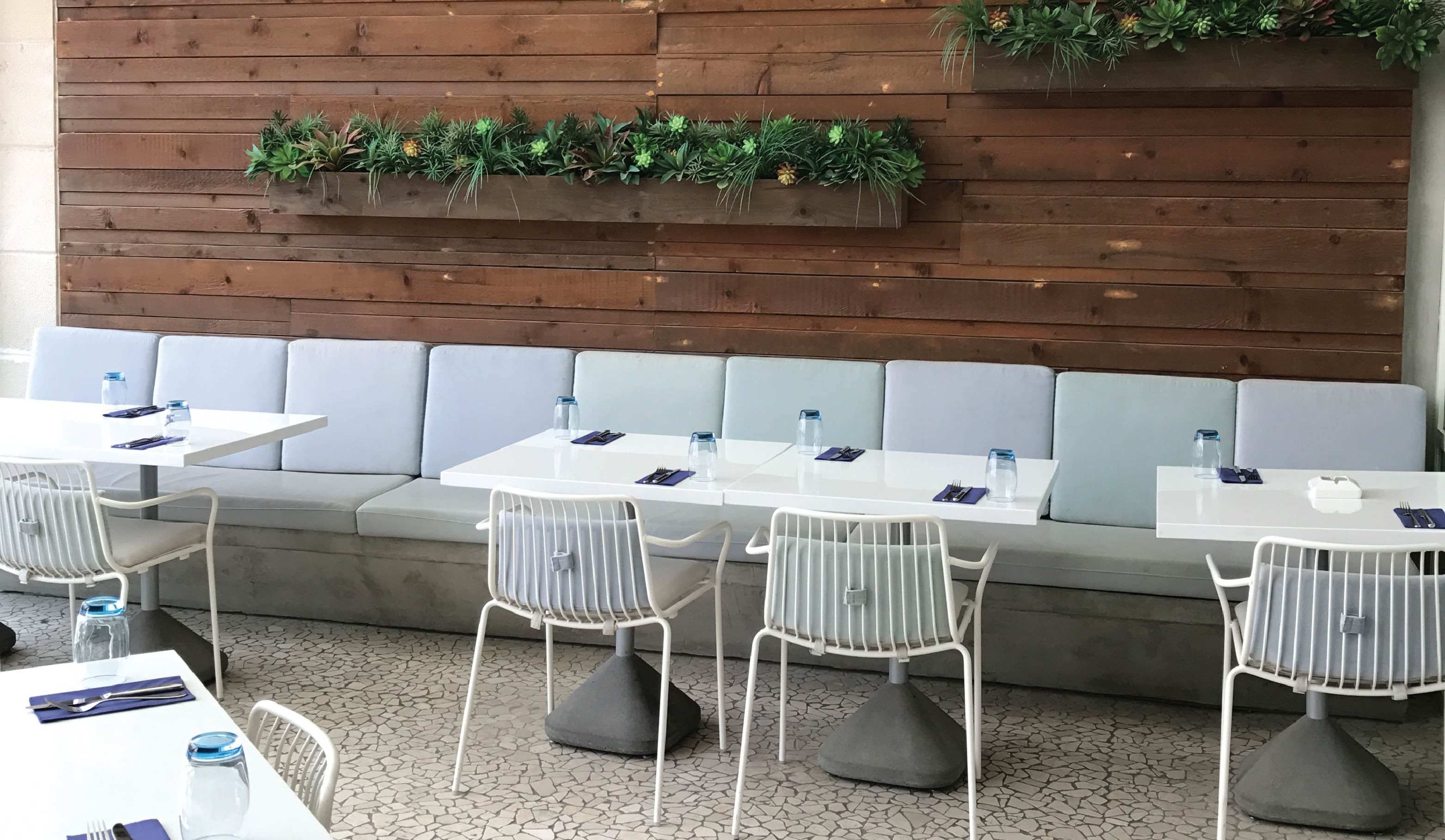 Menu of The Hide, Al Qasr, Madinat Jumeirah