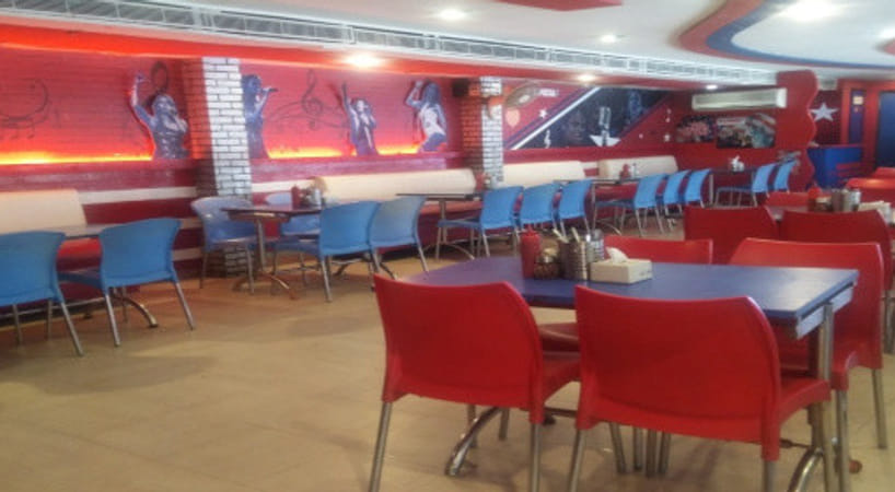 Menu of US Pizza, Satellite, West Ahmedabad