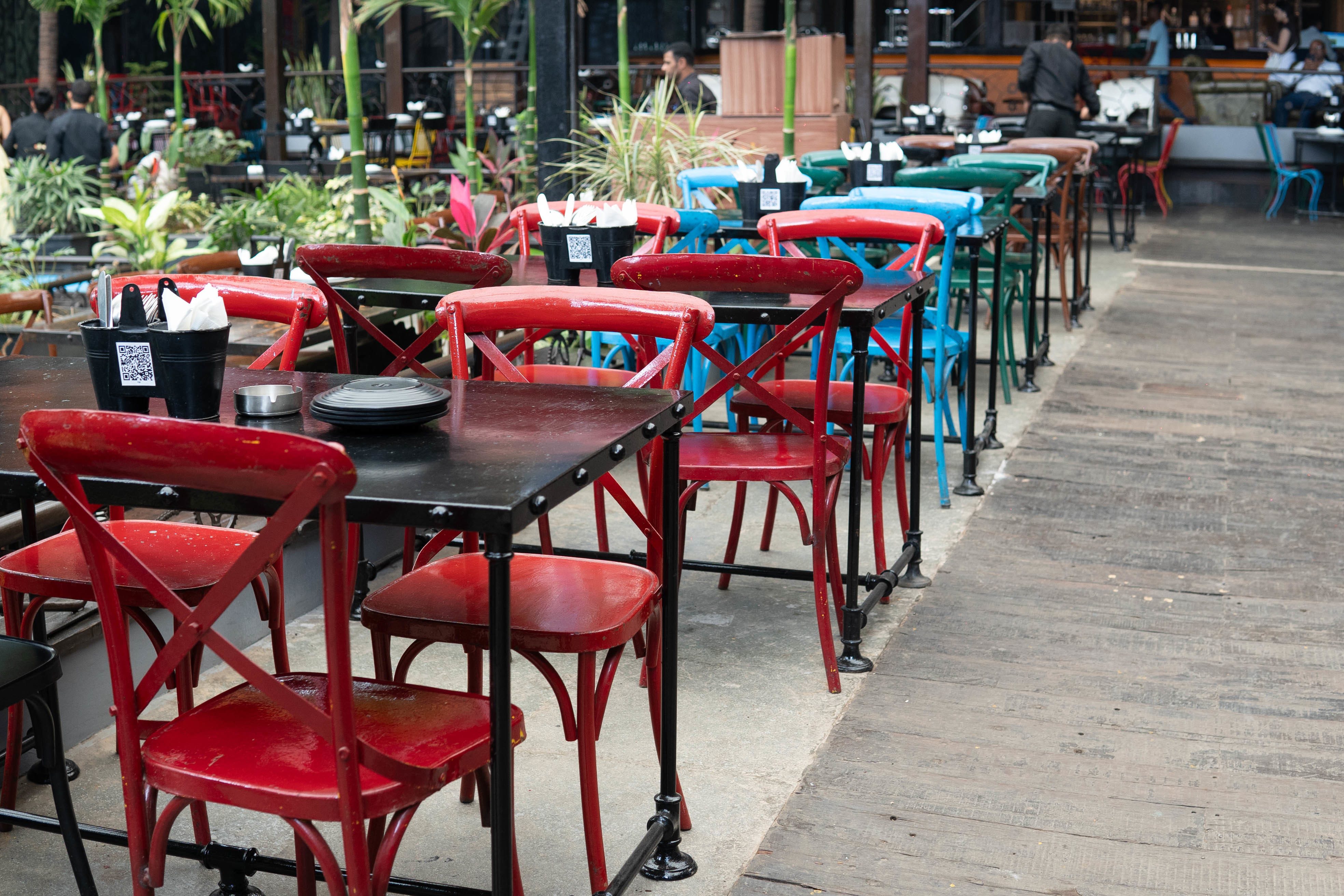 Hoot Cafe & Brewery in Sarjapur Road, South Bengaluru | Get Upto 50% Off