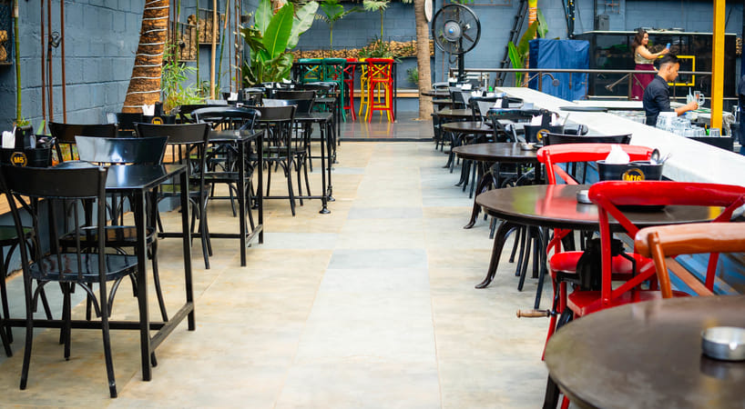 Hoot Cafe & Brewery in Sarjapur Road, South Bengaluru | Get Upto 50% Off