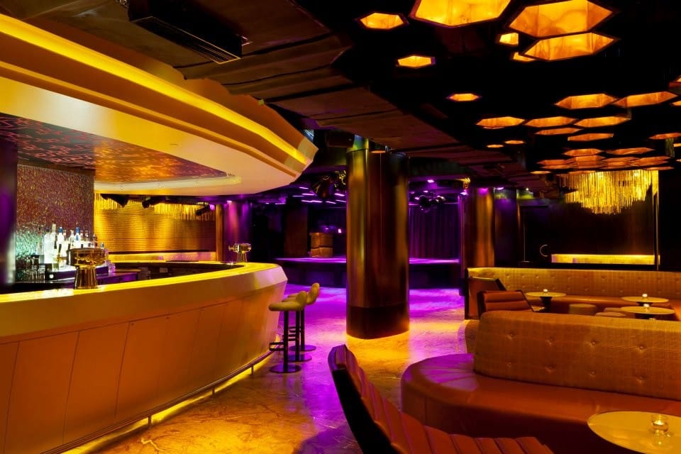 Best Bars and Pubs in Hyderabad | Get Up to 50% Off