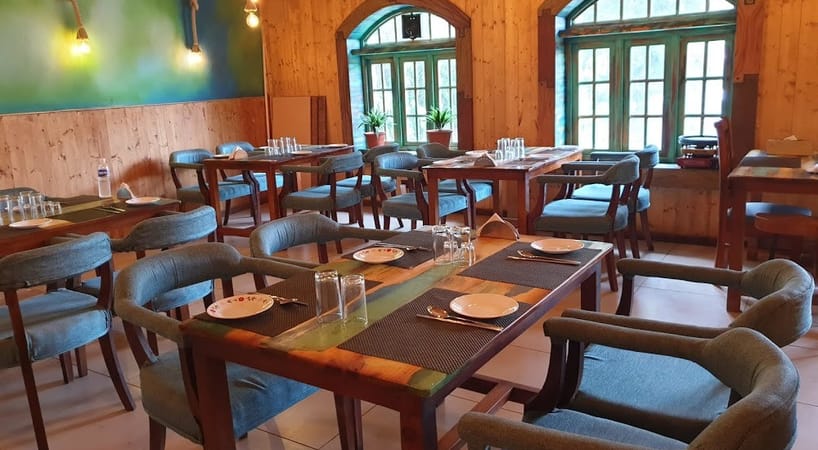 About Sun & Moon Korean Restaurant, Worli, South Mumbai