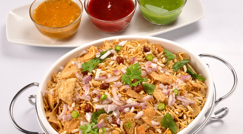 Explore Shri Kalila Chat House in Aminabad, Lucknow