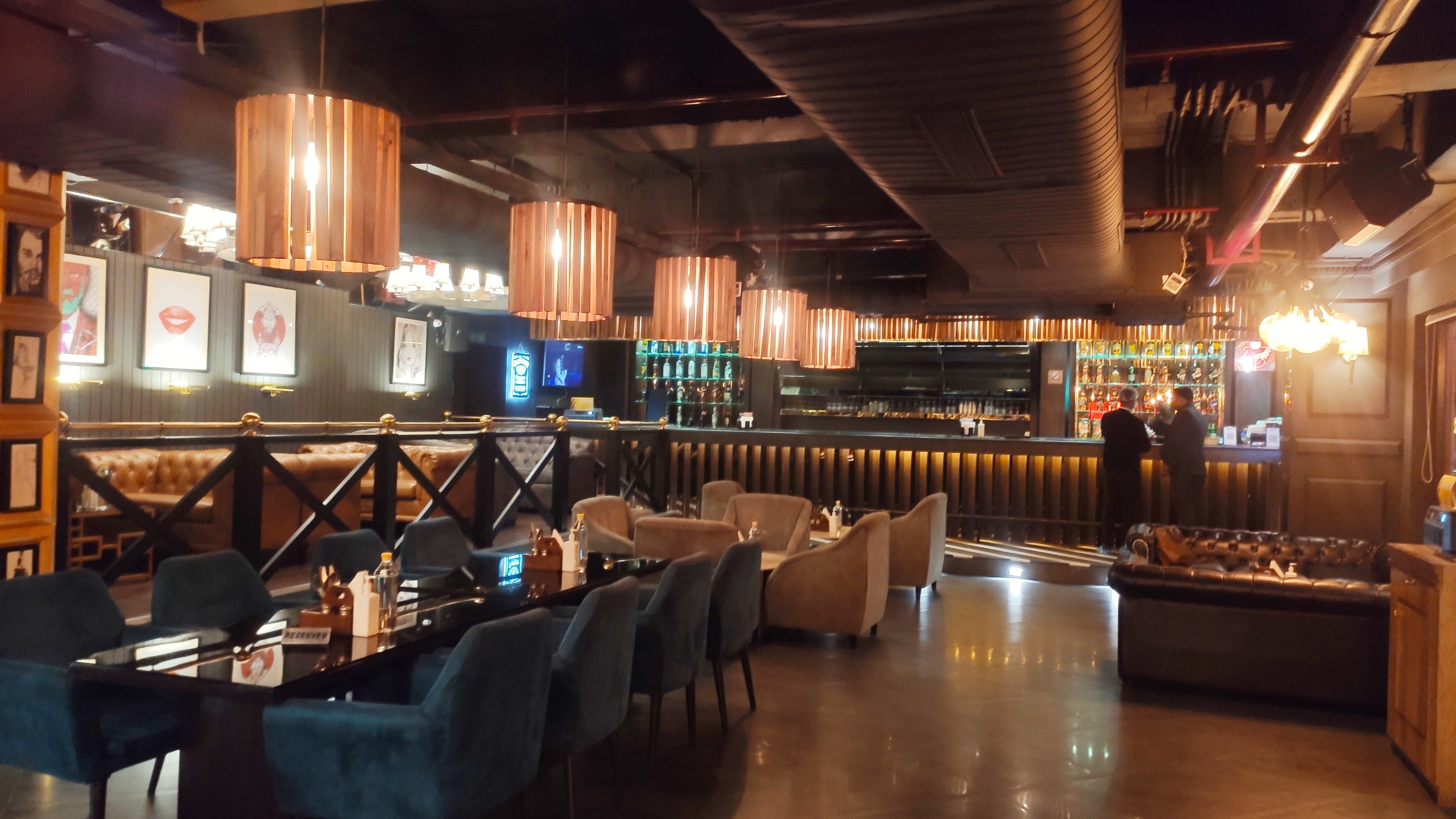 Bigg Daddy in Gomti Nagar, Lucknow | Get Upto 50% Off