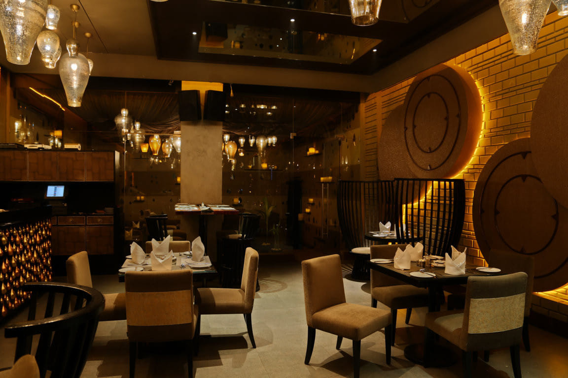Best Restaurants in Noida | EazyDiner