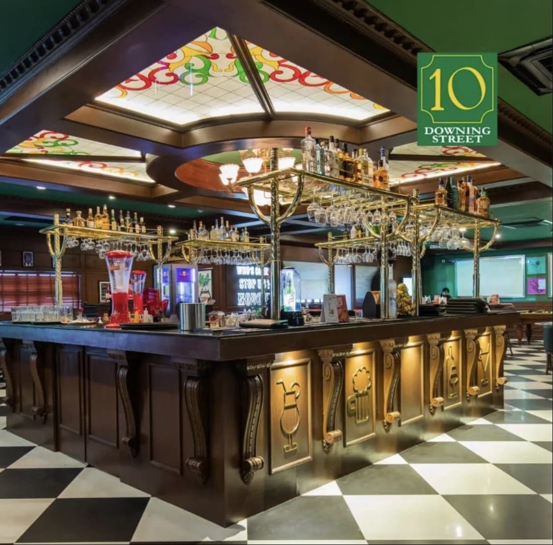Best Bars and Pubs in Indore | Get Up to 50% Off