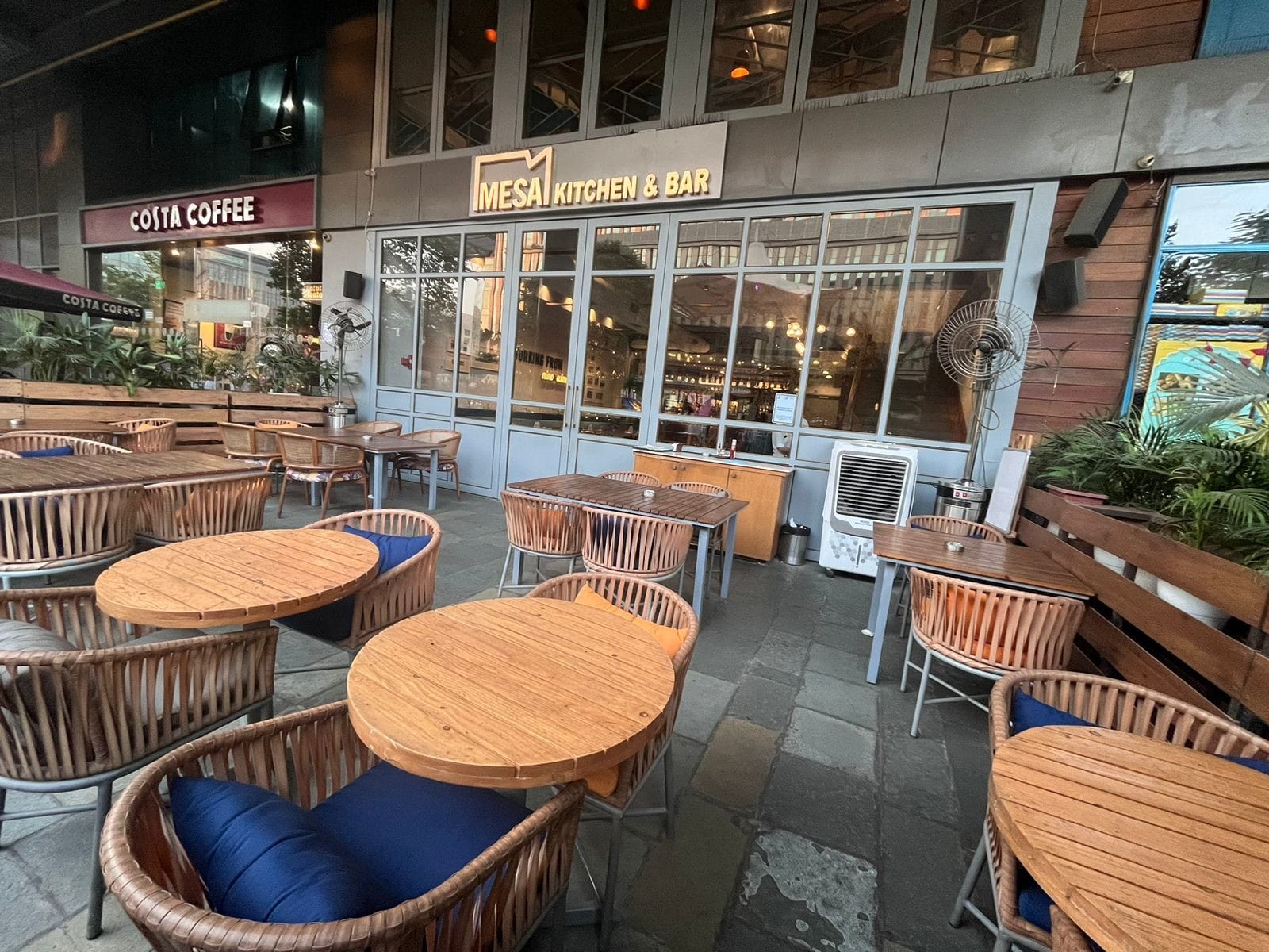 The 20 Best Restaurants in Aerocity, South DelhiJun 2026 | EazyDiner