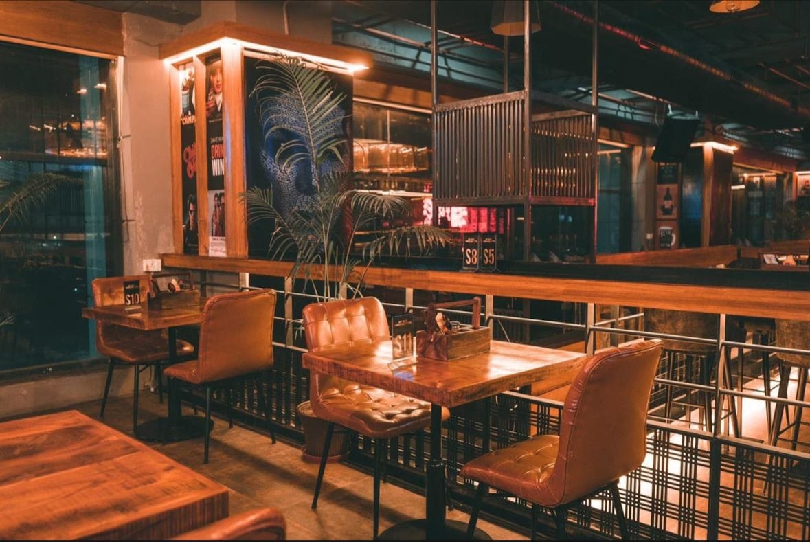 Best Bars and Pubs in Lucknow | Get Up to 50% Off
