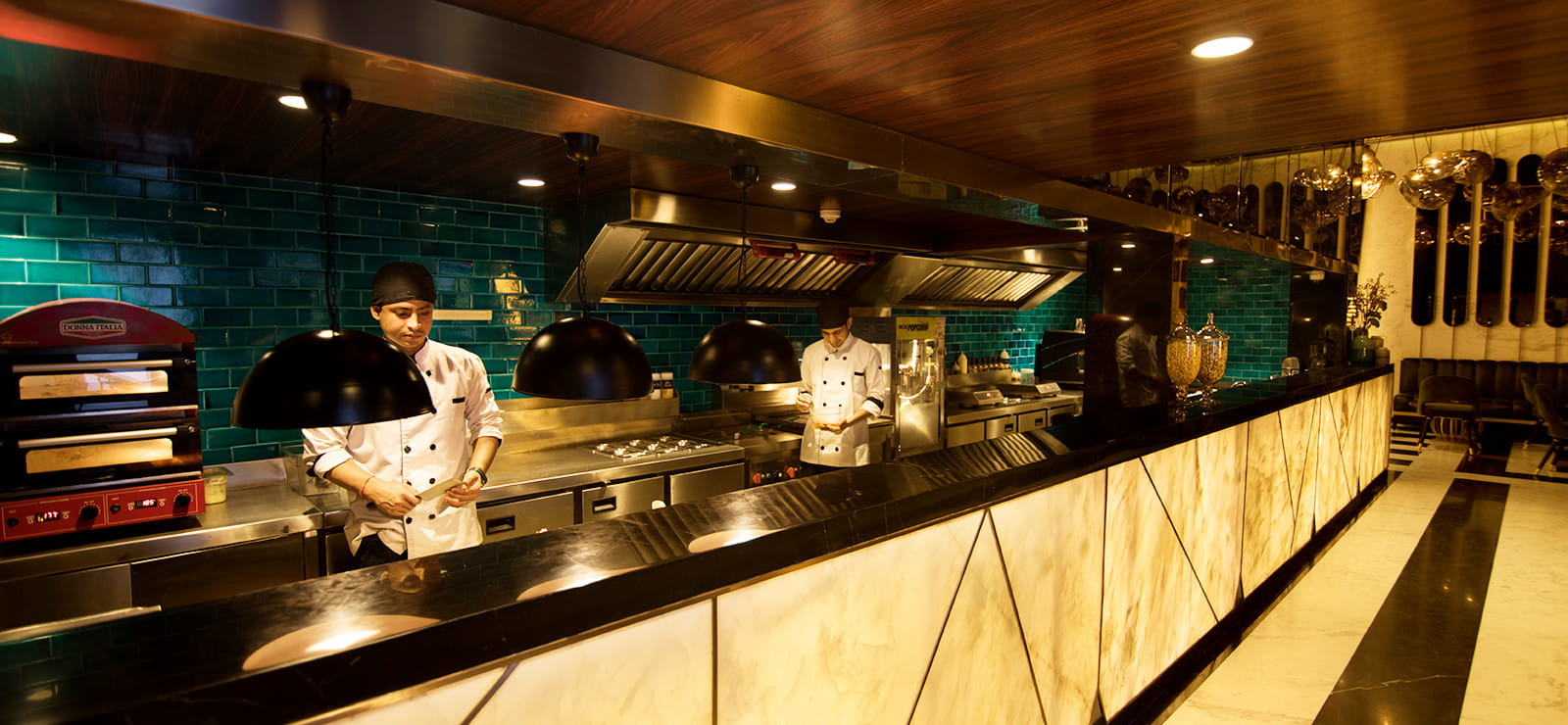 Best Restaurants in Epicuria Mall, Nehru Place | EazyDiner