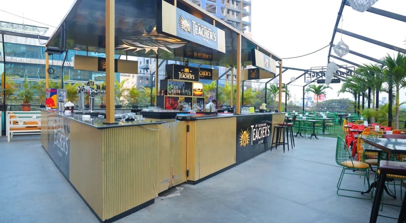 Backstage Lounge & Bar in Viman Nagar, Pune | Get Upto 50% Off