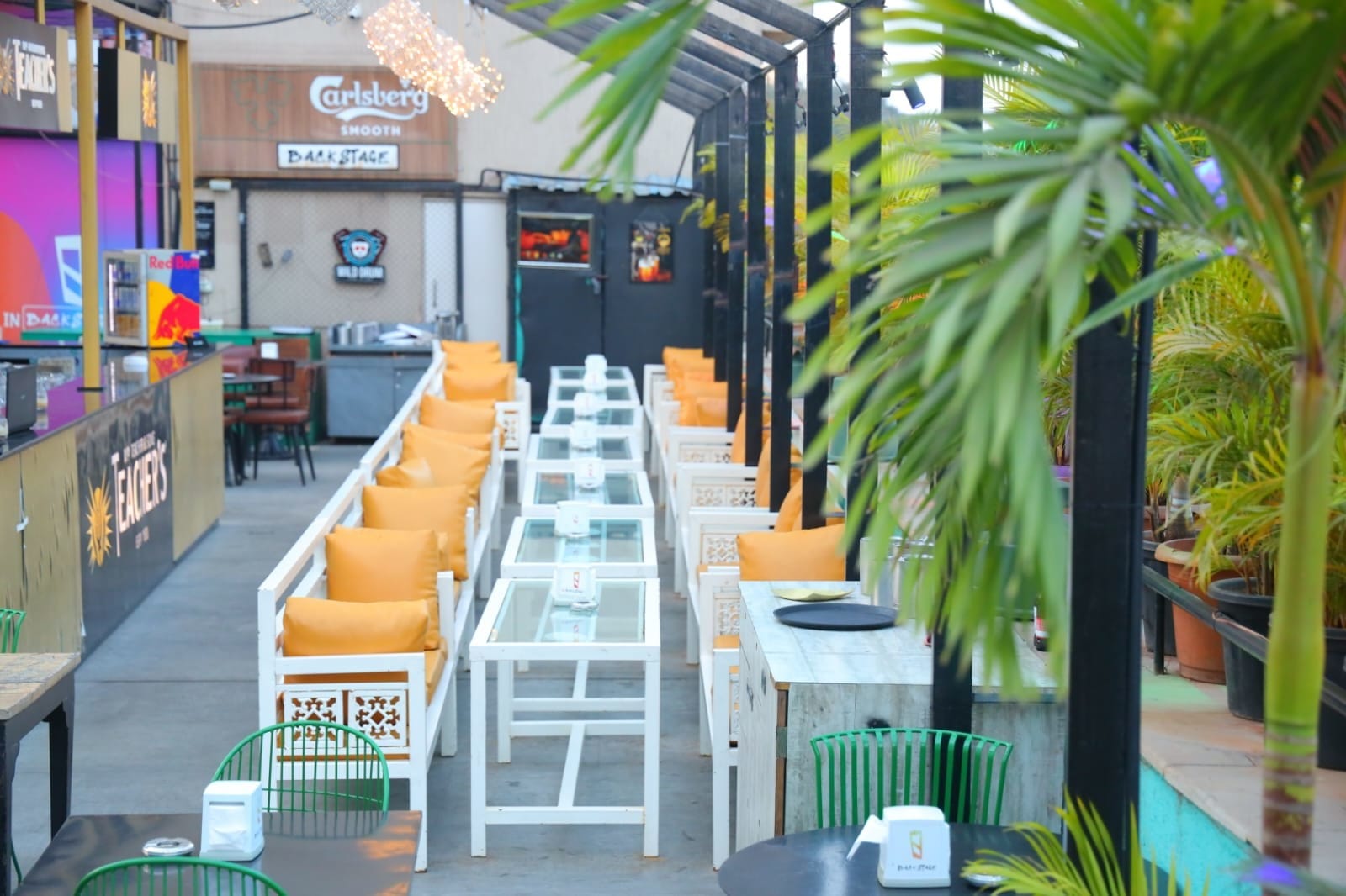Backstage Lounge & Bar in Viman Nagar, Pune | Get Upto 50% Off