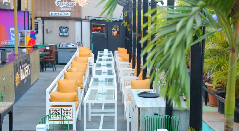 Backstage Lounge & Bar in Viman Nagar, Pune | Get Upto 50% Off