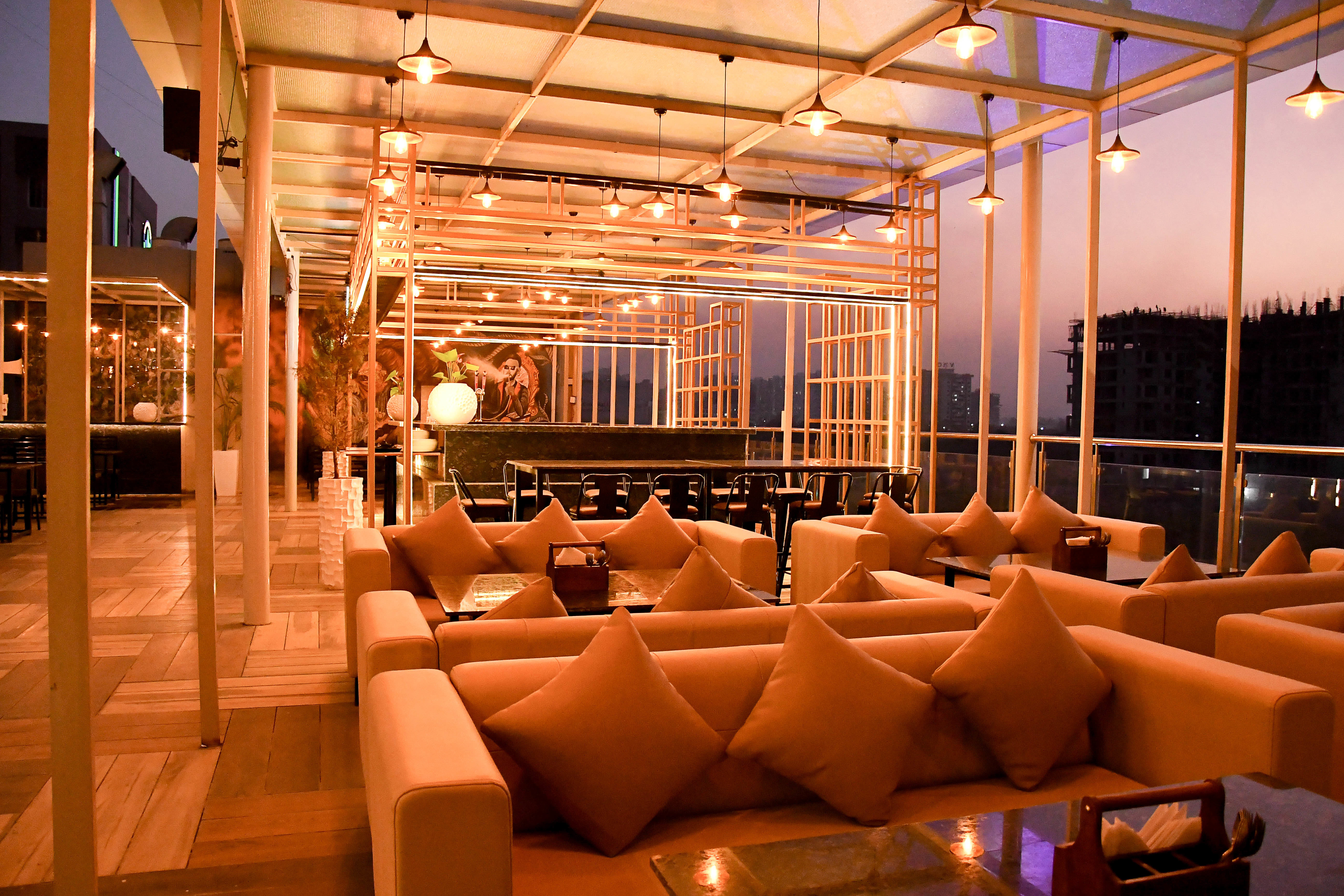 Best Bars and Pubs in Pune | Get Up to 50% Off