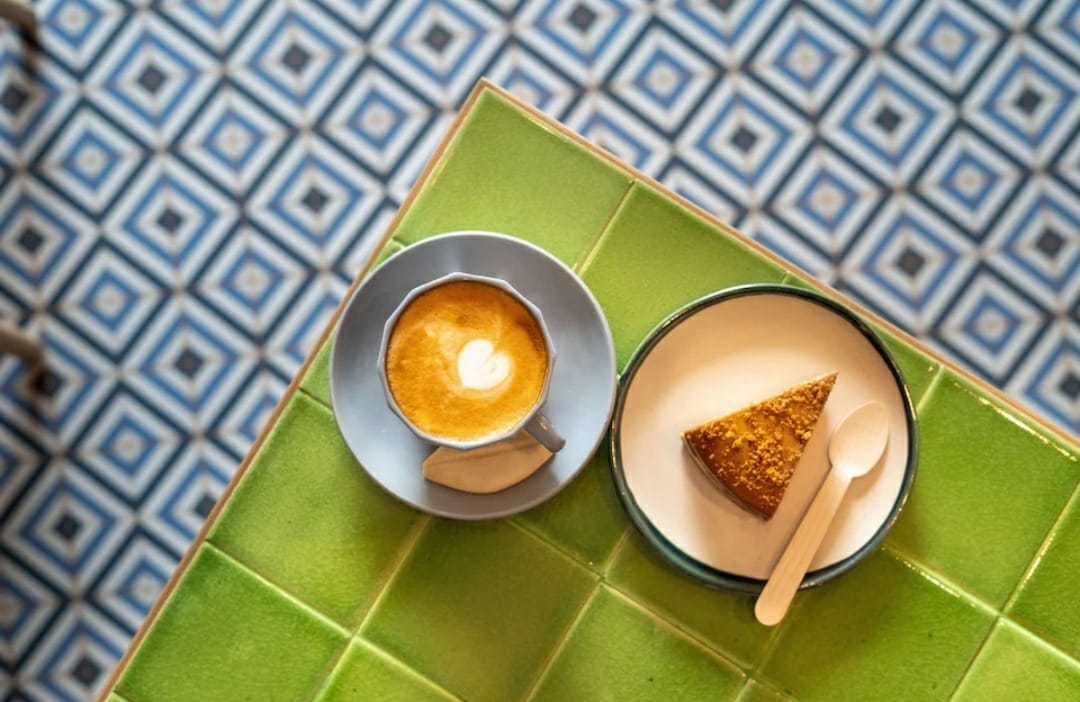 Best Cafe Restaurants Near Me 🍽️ | EazyDiner