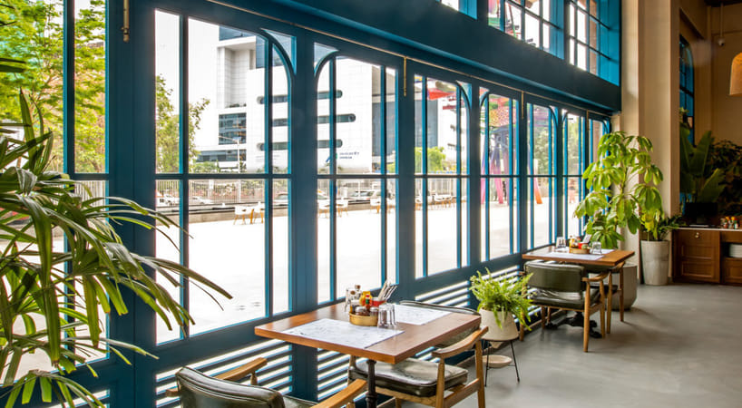 SAZ - American Brasserie in Jio World Drive, BKC | Get Upto 50% Off