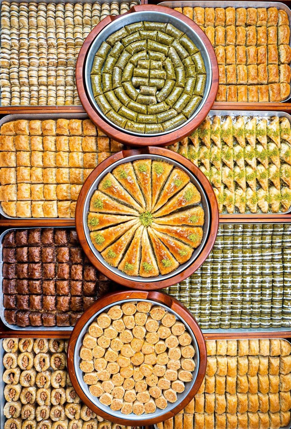 SAZ - American Brasserie in Jio World Drive, BKC | Get Upto 50% Off