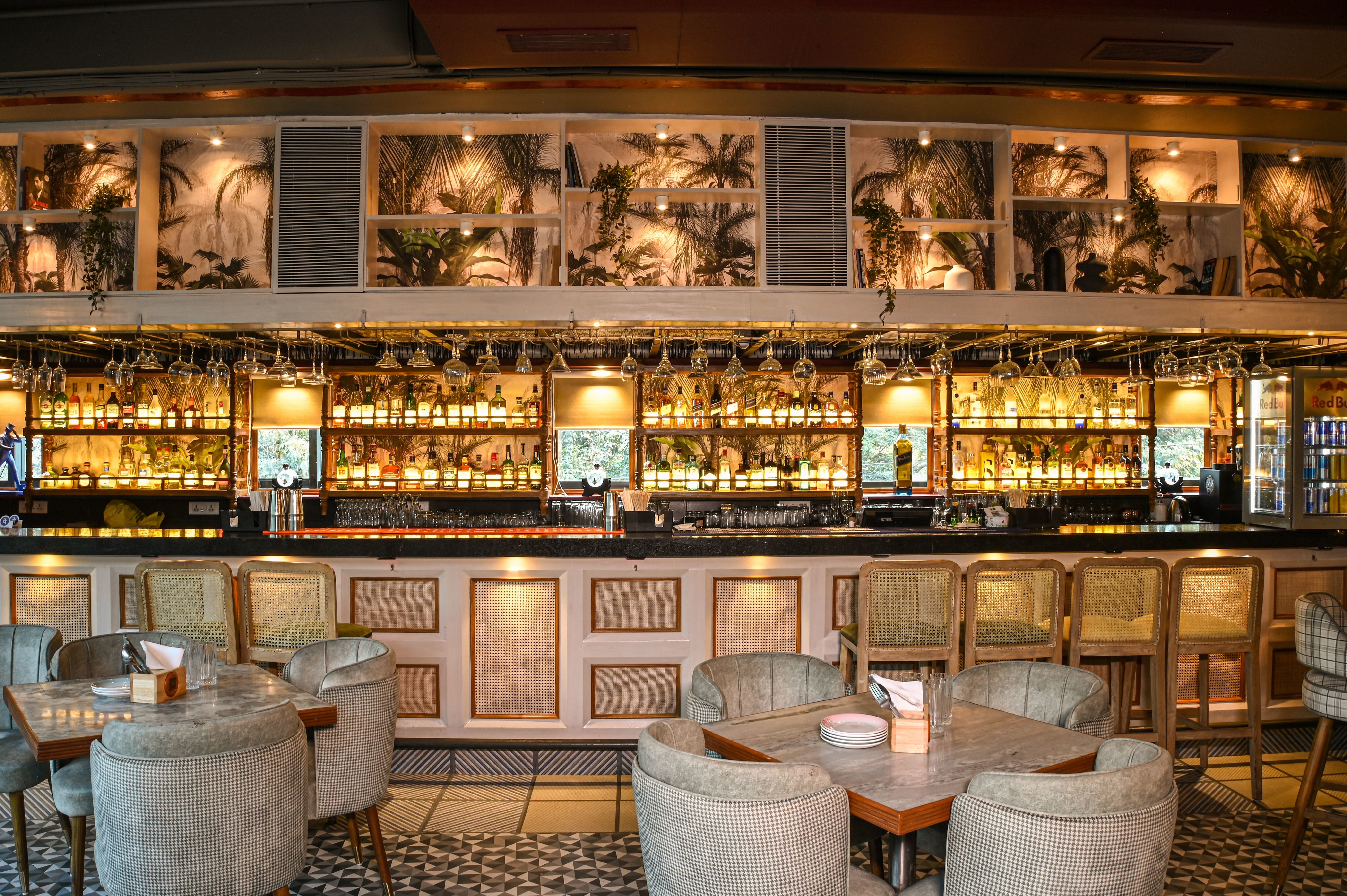 Best Bars and Pubs in Thane Region | EazyDiner