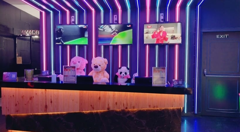 Smaaash in Radisson Blu Hotel, Dwarka | Get Upto 50% Off