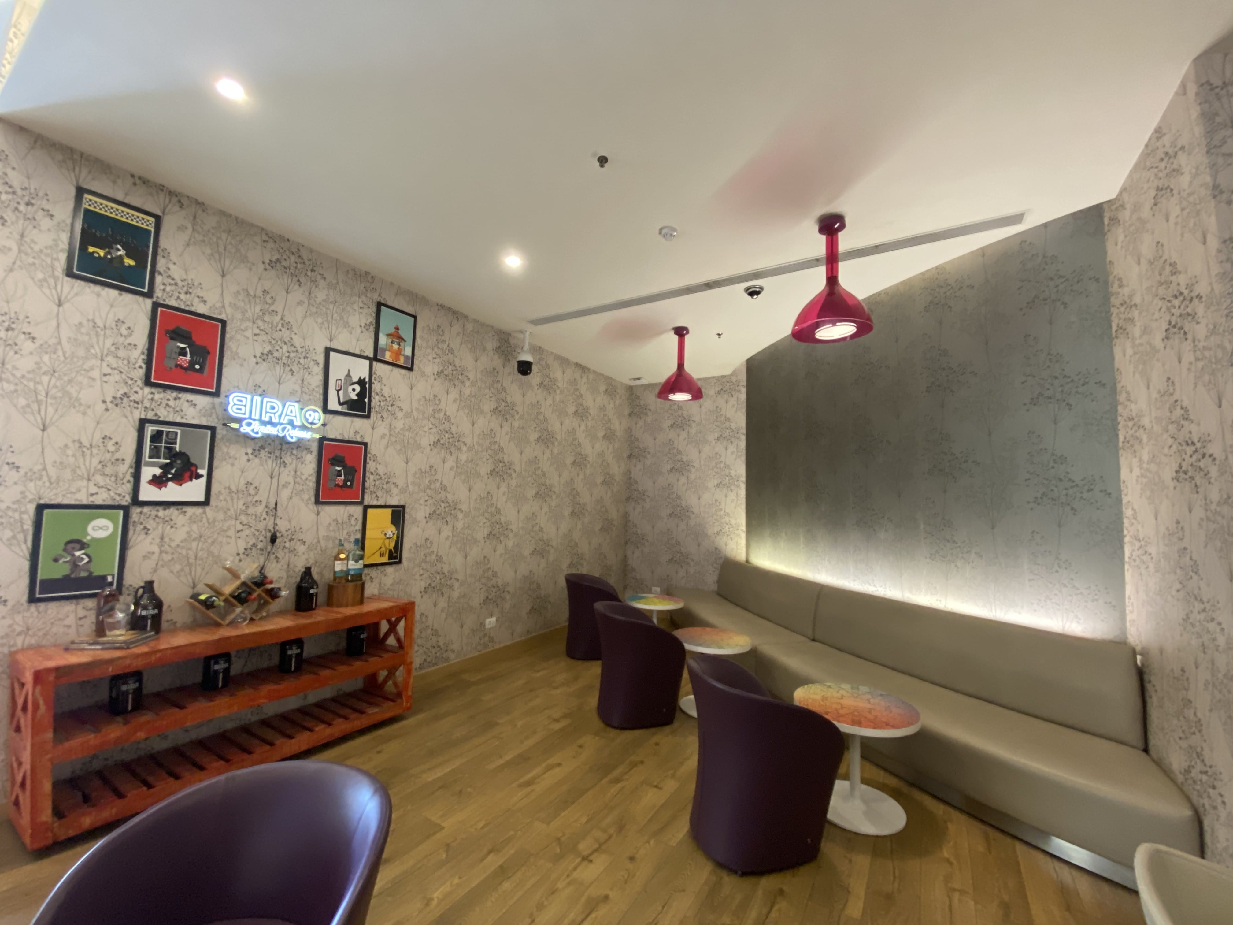 one8 Commune in Golf Course Road, Gurgaon | Get Upto 50% Off