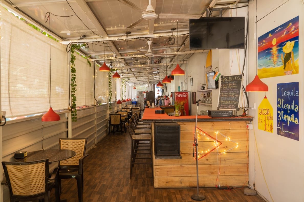 Explore Escada - All Day Kitchen & Bar in Viman Nagar, Pune