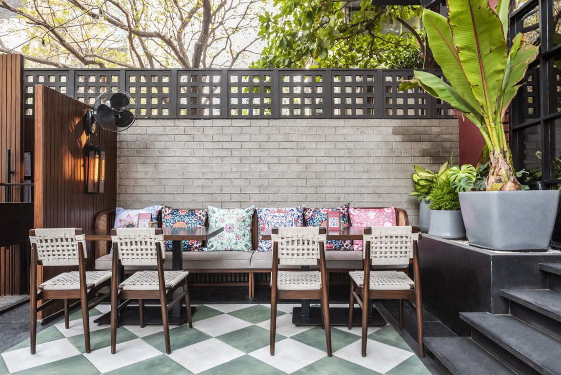 Explore Doolally in Andheri West, Western Suburbs