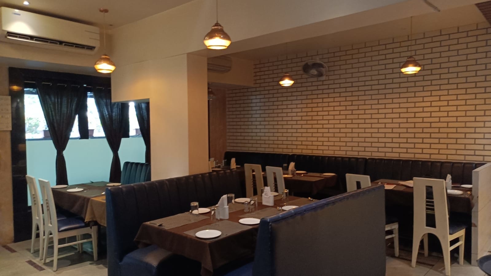 Buffet Restaurants in Thane West, Thane Region | EazyDiner