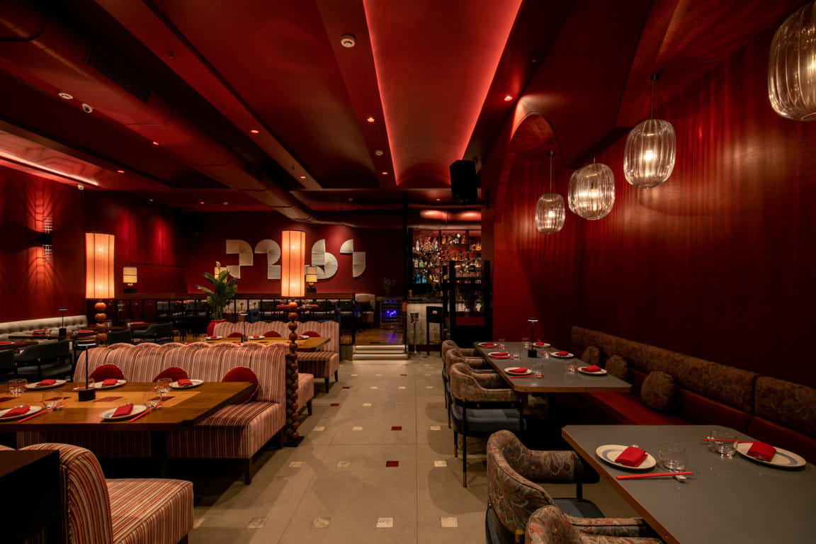 Check out Foo outlet Locations in Mumbai