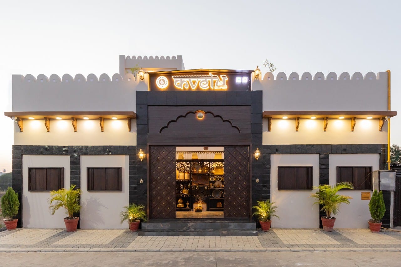 Explore Sizzi's Kitchen in Mahalaxmi nagar, Indore