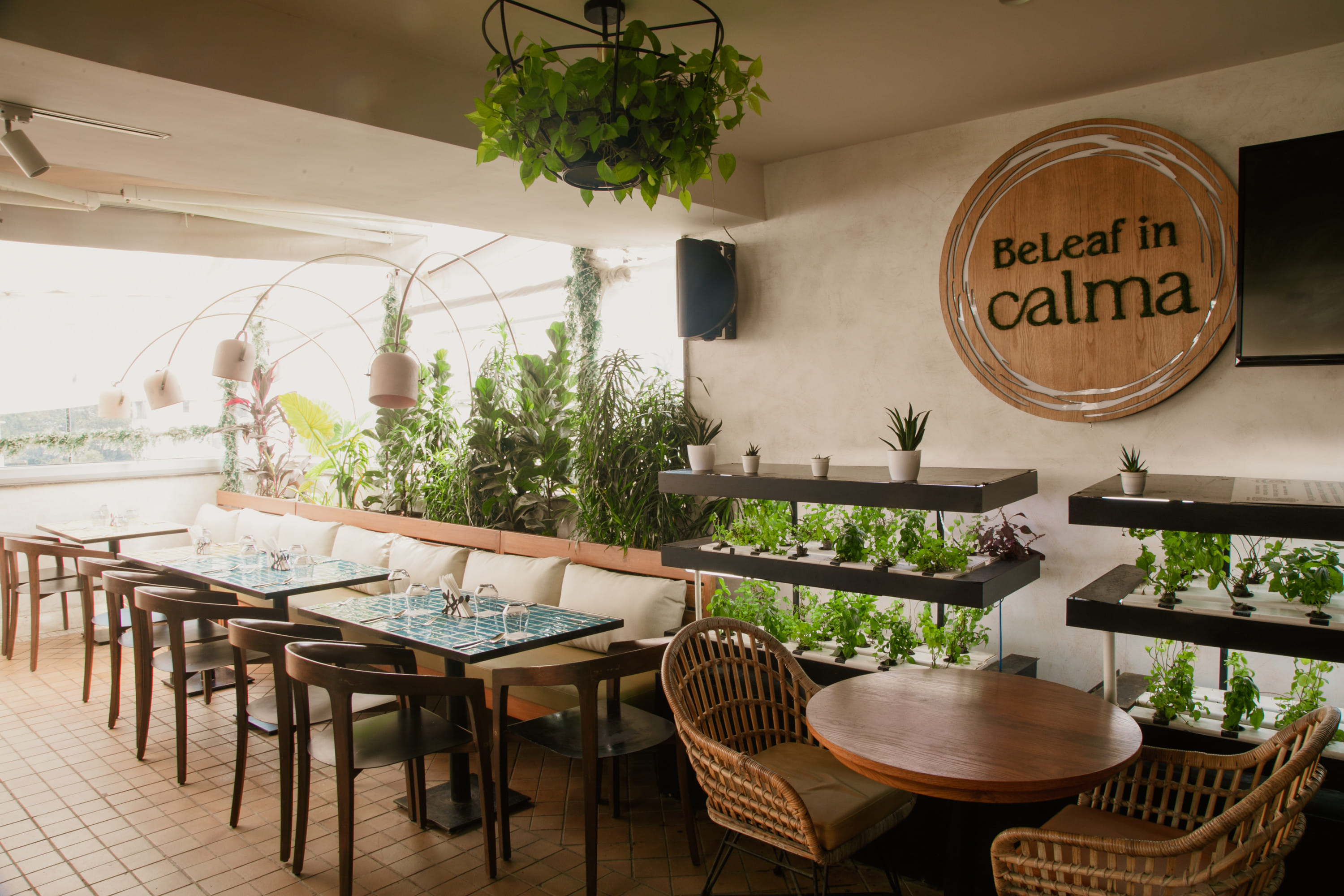 The 20 Best Restaurants in Nariman Point, South MumbaiJul 2025 | EazyDiner