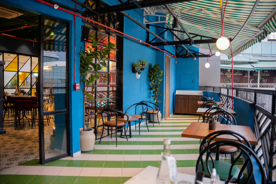 About Klinq - Cocktails & Cuisine, Viman Nagar, Pune