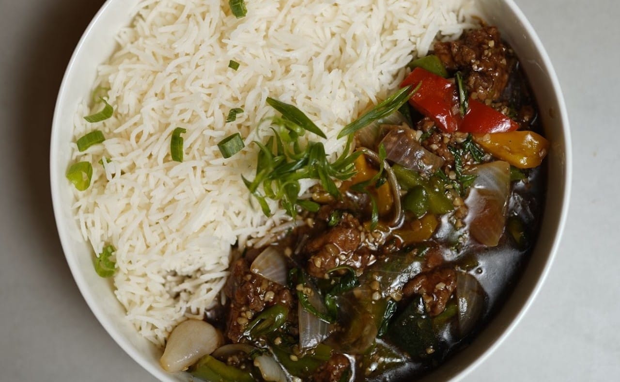 Explore Liv - Eatery And Bar in Wagle Estate, Thane West