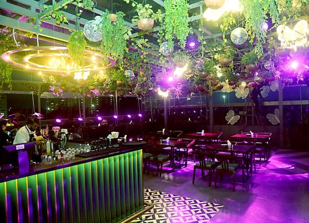The Omega - IX in Visthara Hotel, Bengaluru | Get Upto 50% Off
